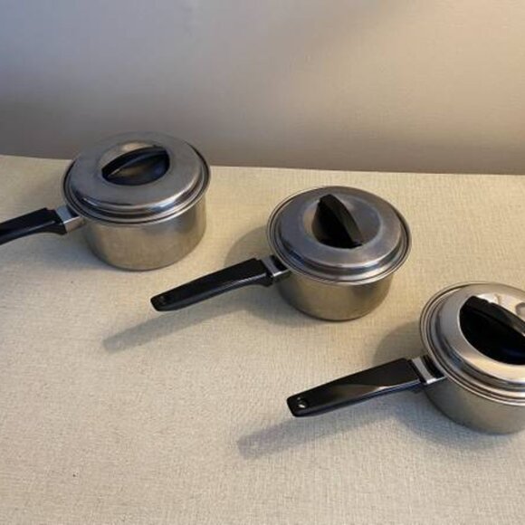 Kitchen | Set Of 3 Stainless Steel Flint Cooking Pots W Lids | Poshmark